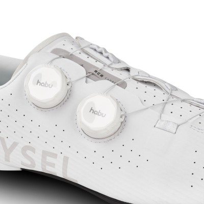 The new Van Rysel RCR shoes are already available
