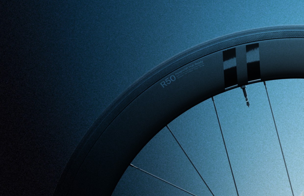 New Classified carbon wheels for gravel and road compatible with Powershift