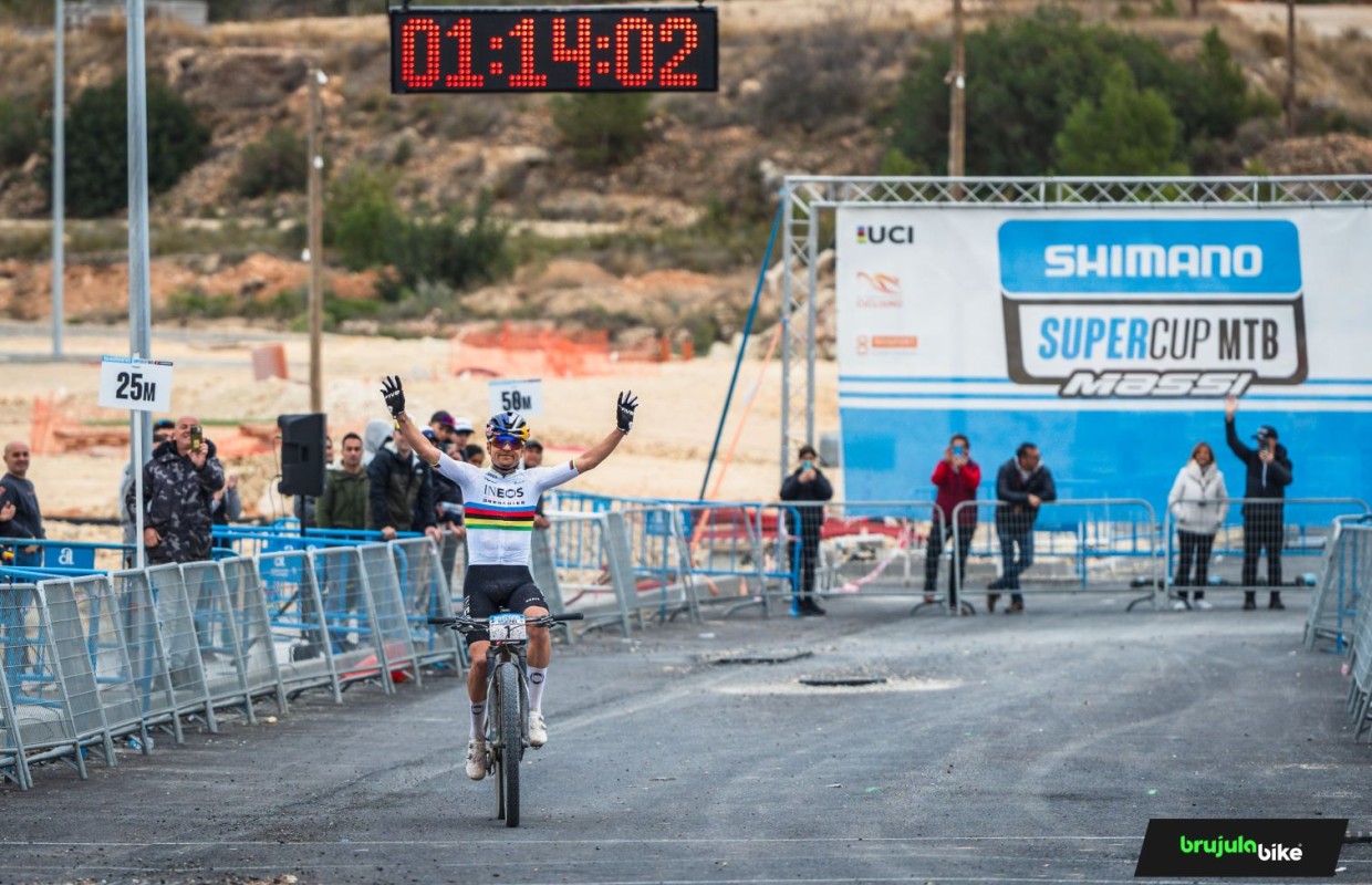 Tom Pidcock commence en grand avec la victoire à la Shimano Supercup ...