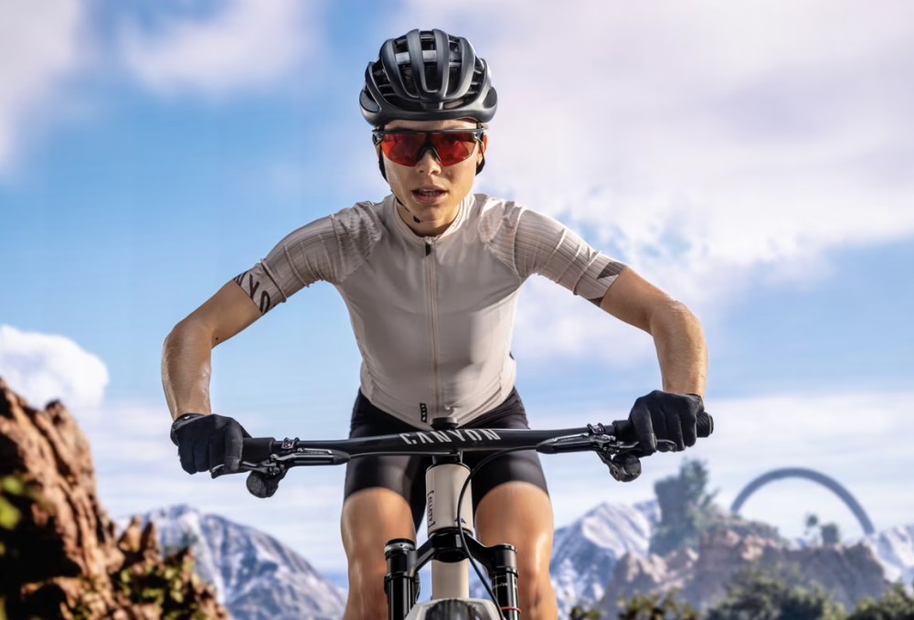 The new Oakley SPHAERA have been created to forget about them and will ...