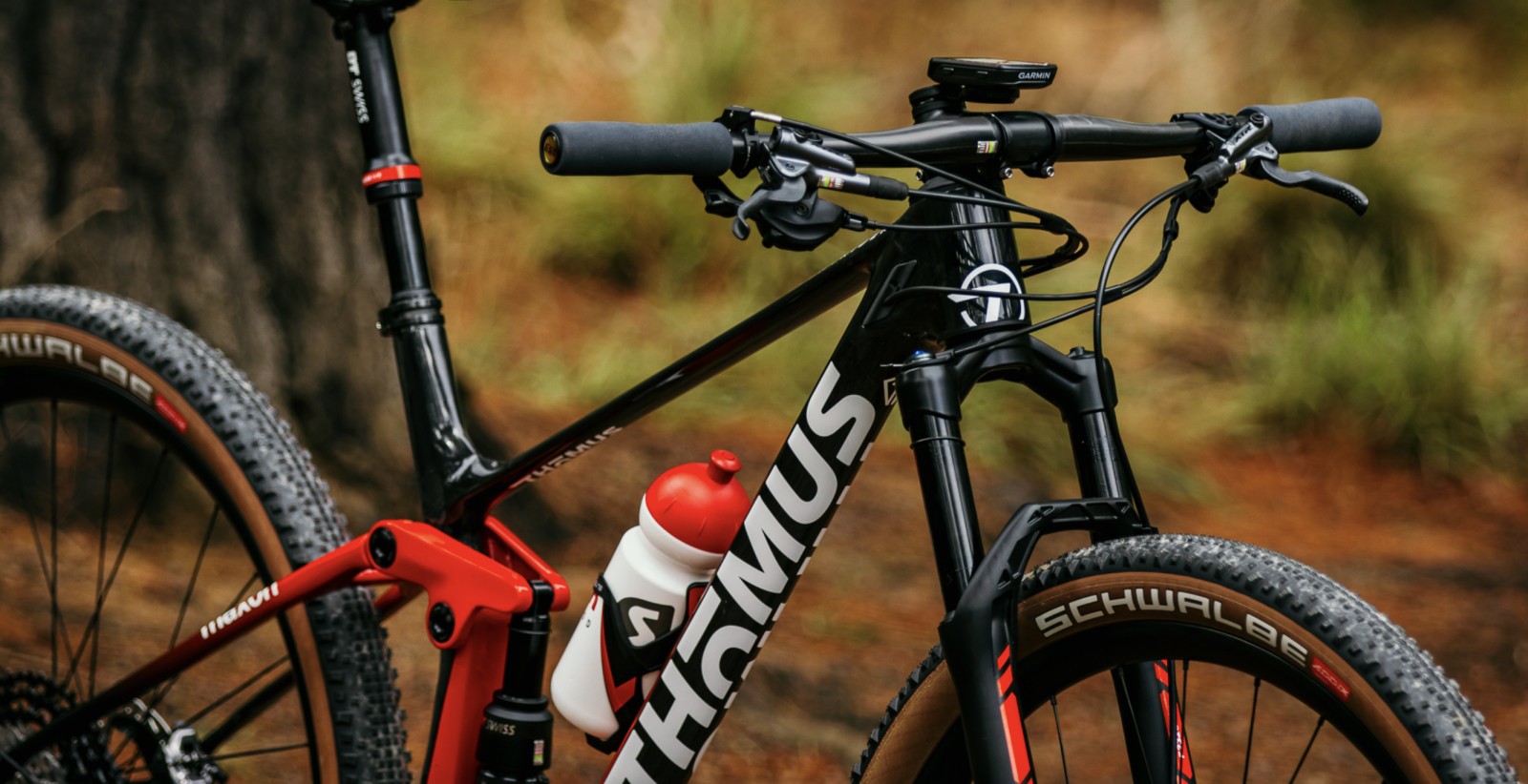 La nueva Lightrider R3 Worldcup de Fluckiger apuesta por los valores ...