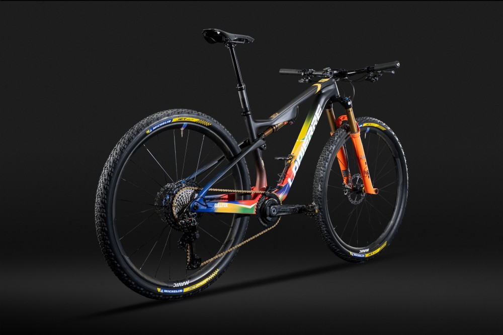 Esta espectacular Lapierre XR de Sebastian Fini irá a juego con la ...