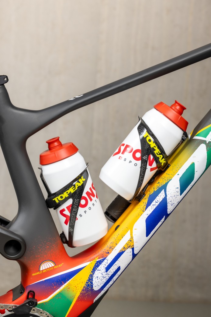 Nino Schurter himself explains in this video how to set up his SCOTT ...