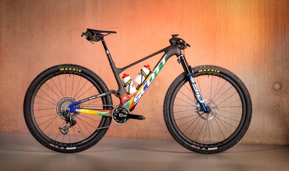 Nino Schurter himself explains in this video how to set up his SCOTT ...