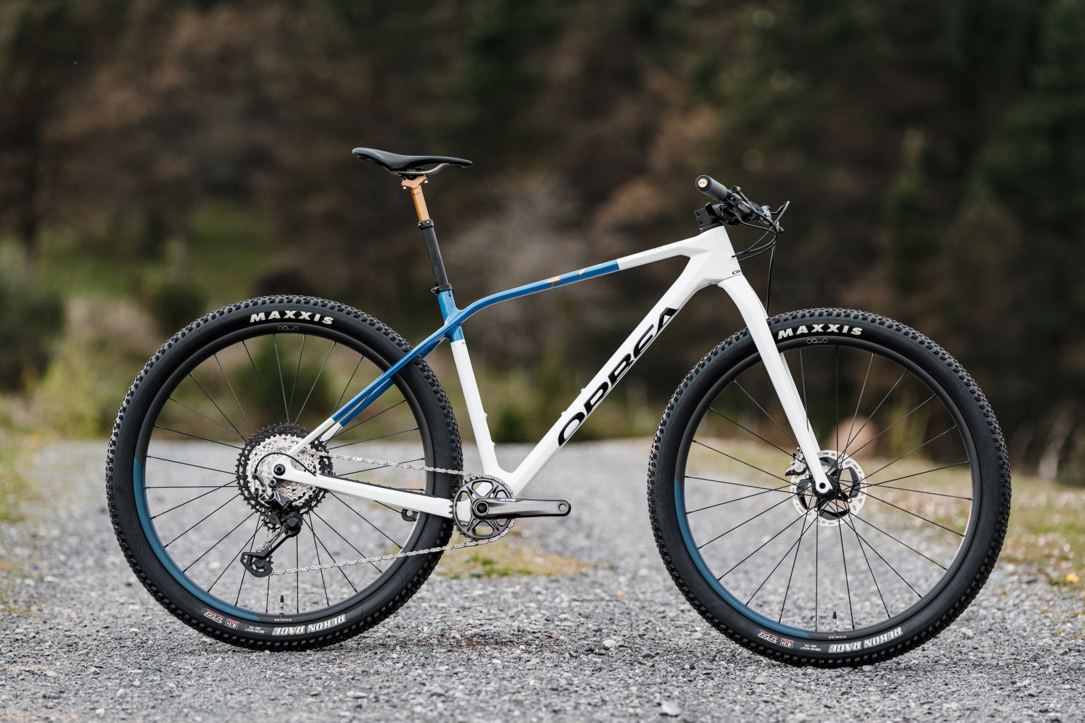 El Orbea Factory Team sortea esta edición especial de la Alma con ...