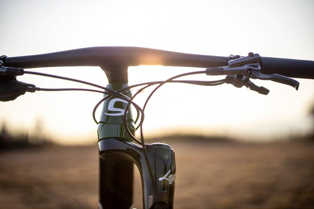 El exclusivo manillar integrado que Manuel Fumic lleva en su nueva Scalpel