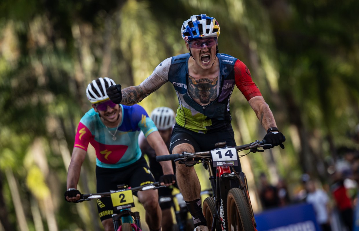 A race to watch more than once: video with the highlights of the XCO ...