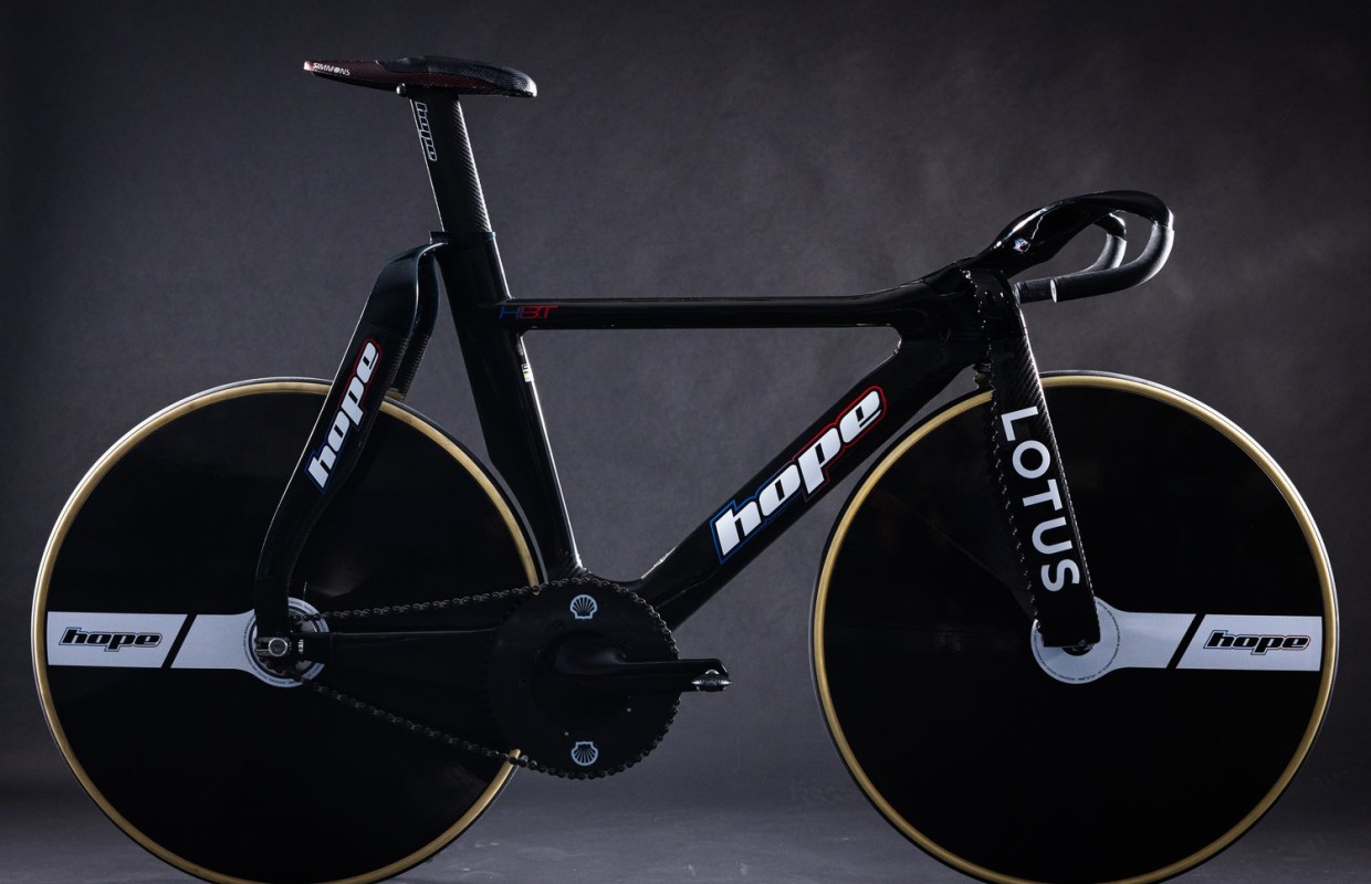 Presentada la Hope Lotus para los JJ.OO. de París, una de las bicis más ...