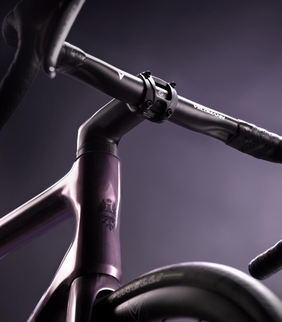 Bianchi Infinito 2025: a bike for everything with many new features