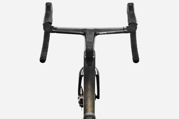 Nueva LAB71 Supersix EVO con SRAM RED AXS y un exclusivo juego de ...