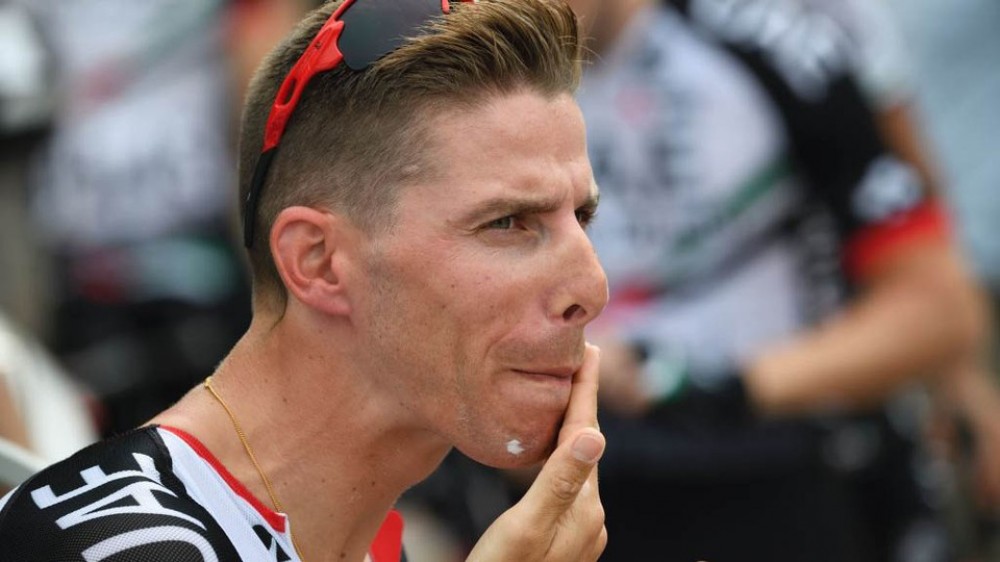 Guidelines for a perfect and safe tanned cyclist