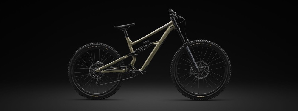 Nueva Specialized Status 2: montajes y precios