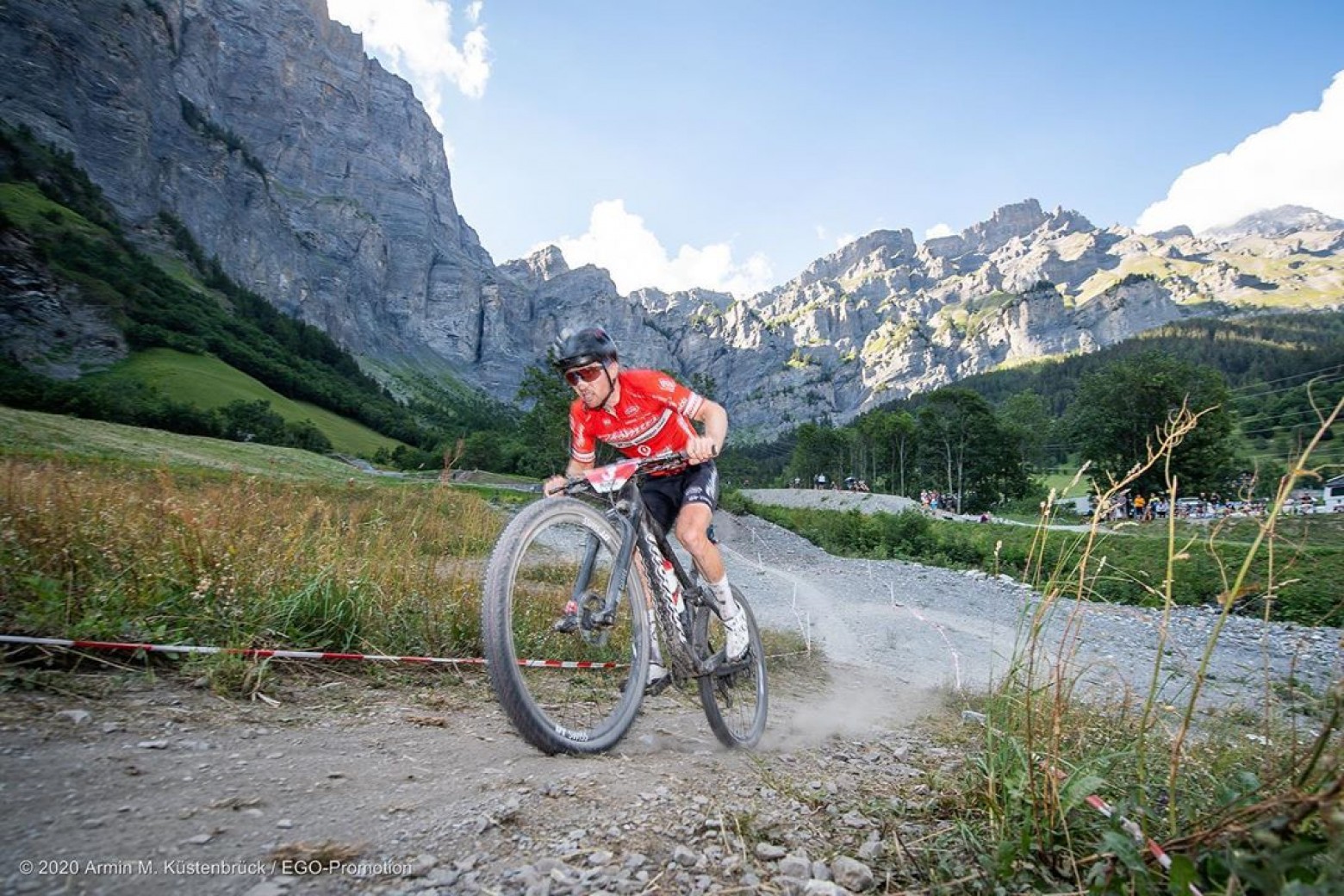 Mathias Fluckiger renueva con el Thömus RN Swiss Bike Team