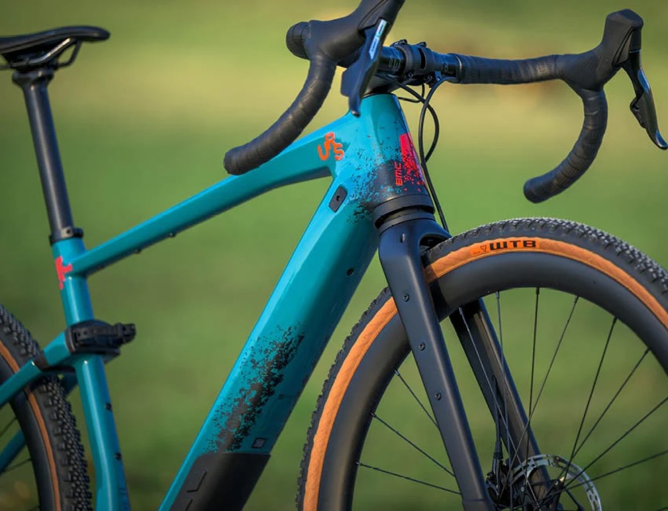 Nueva BMC URS 2025: una gravel que se rinde al MTB