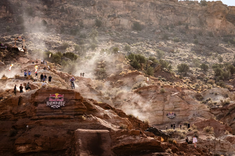Robin Goomes es la primera ganadora de la historia del Red Bull Rampage