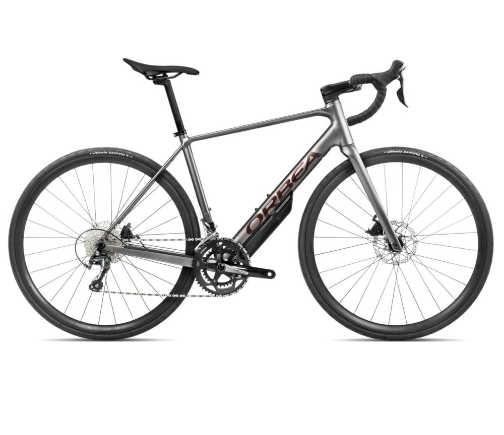 Nueva Orbea Avant 2025: una bici perfecta para disfrutar en la carretera