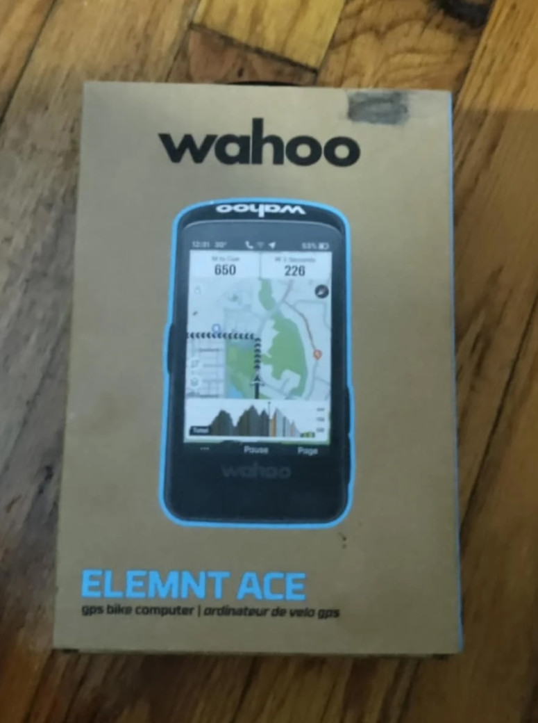 A new Wahoo cycle computer with wind sensor, speaker, and long battery ...