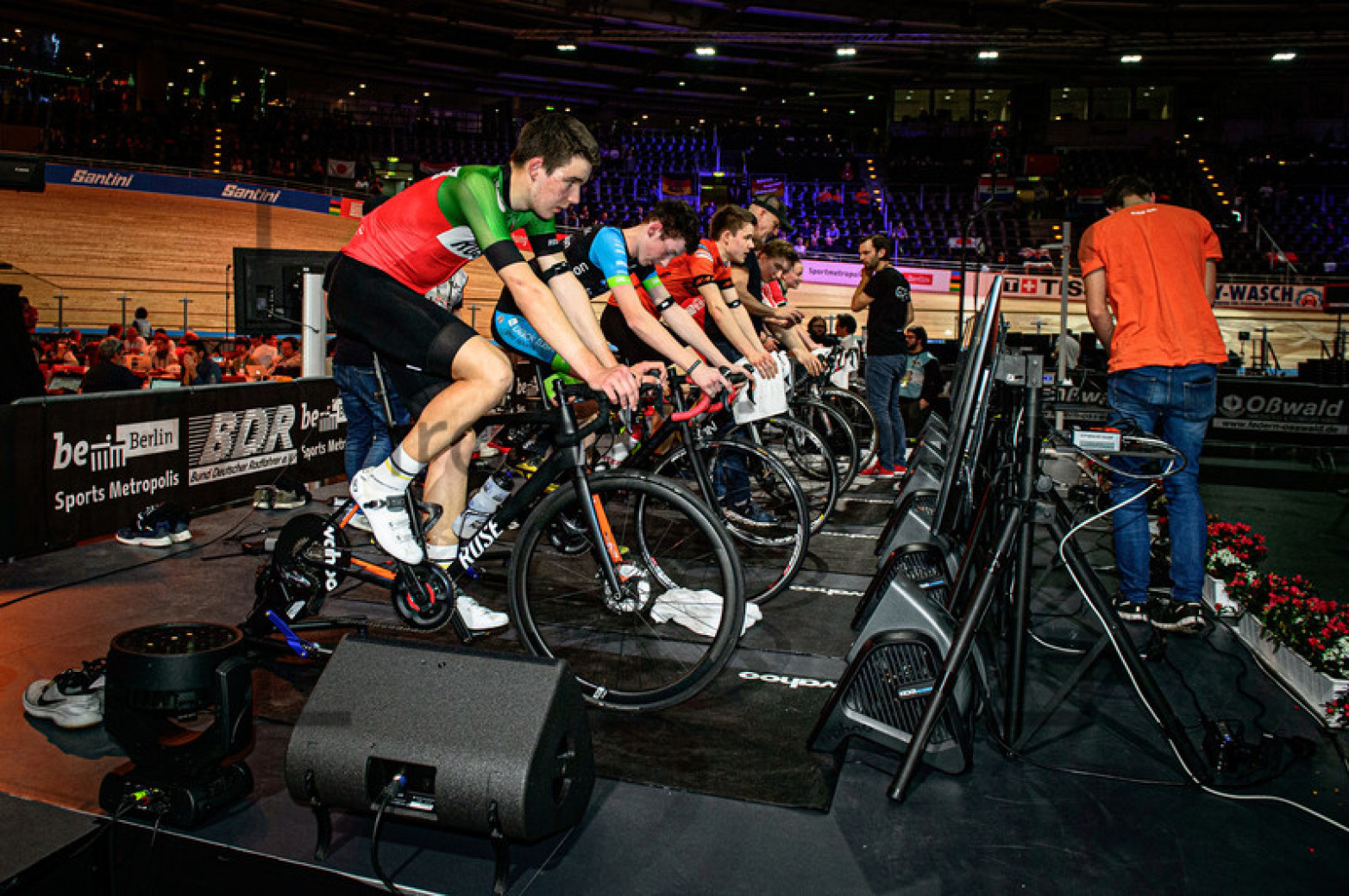 Pogacar and Sagan will be luxury spectators at the UCI Cycling Esports ...