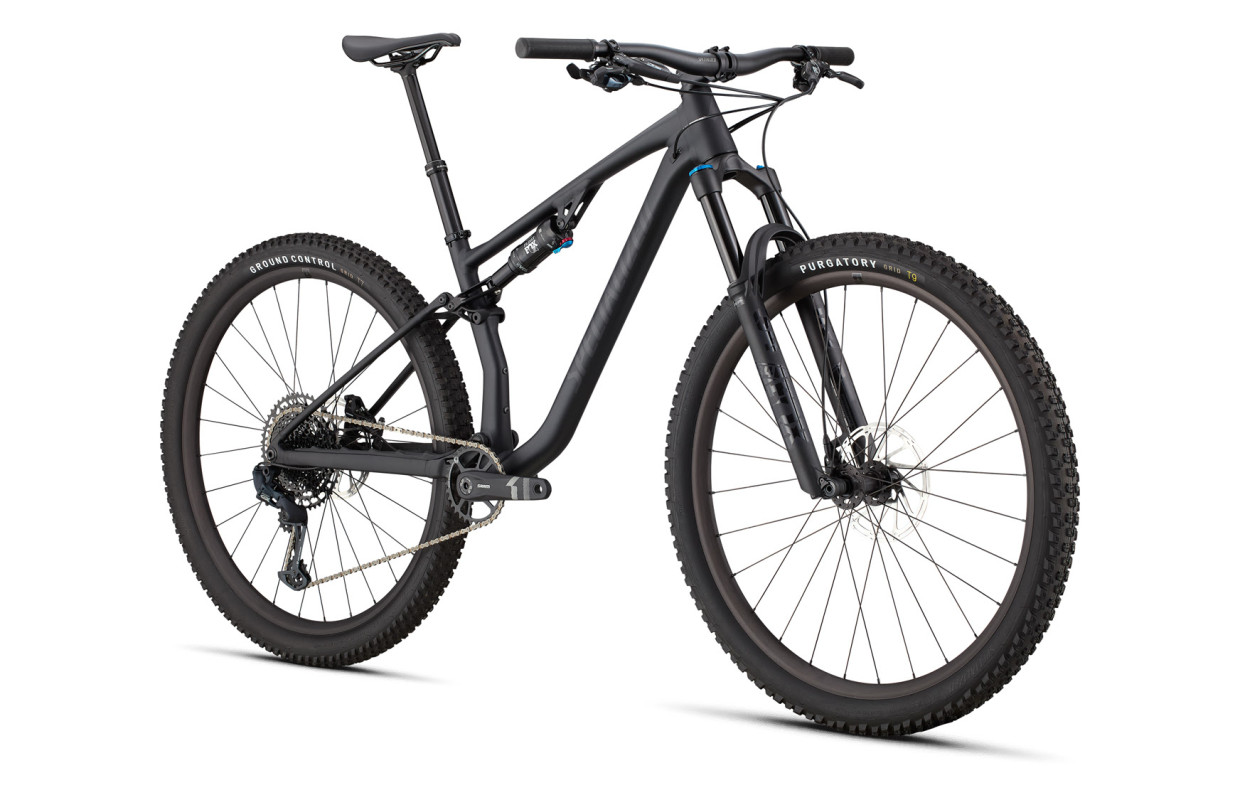 The Epic 8 EVO comes in aluminum with the Chisel Comp EVO model