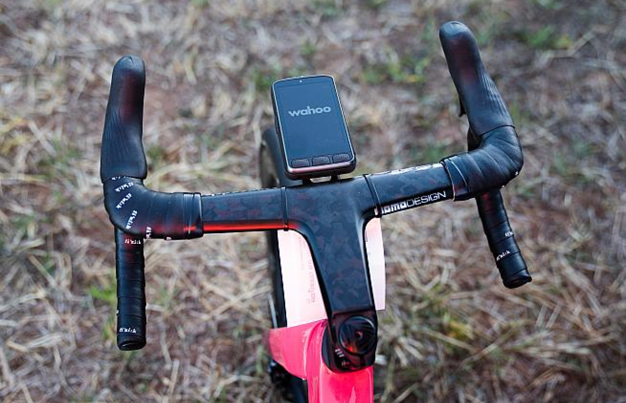 The UCI approves Wahoo's wind sensor. What does this mean and which ...