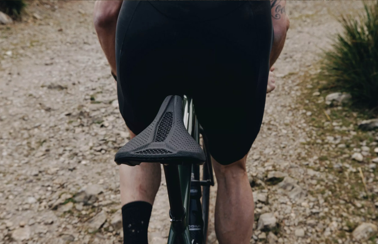 Menos presión para ir más rápido: llega el sillín Phenom Pro Mirror