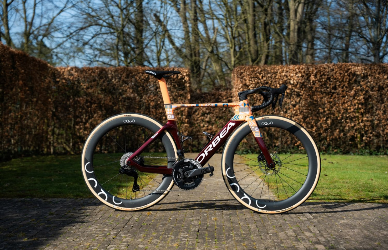 Las Orbea edición especial con las que Lotto conmemora su 40 ...