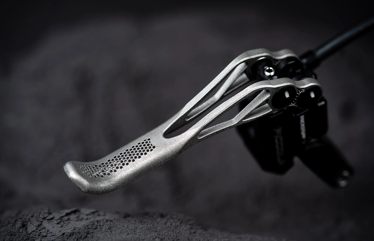 Piccola HD Titanium: Trickstuff adiciona alavancas de titânio impressas ...