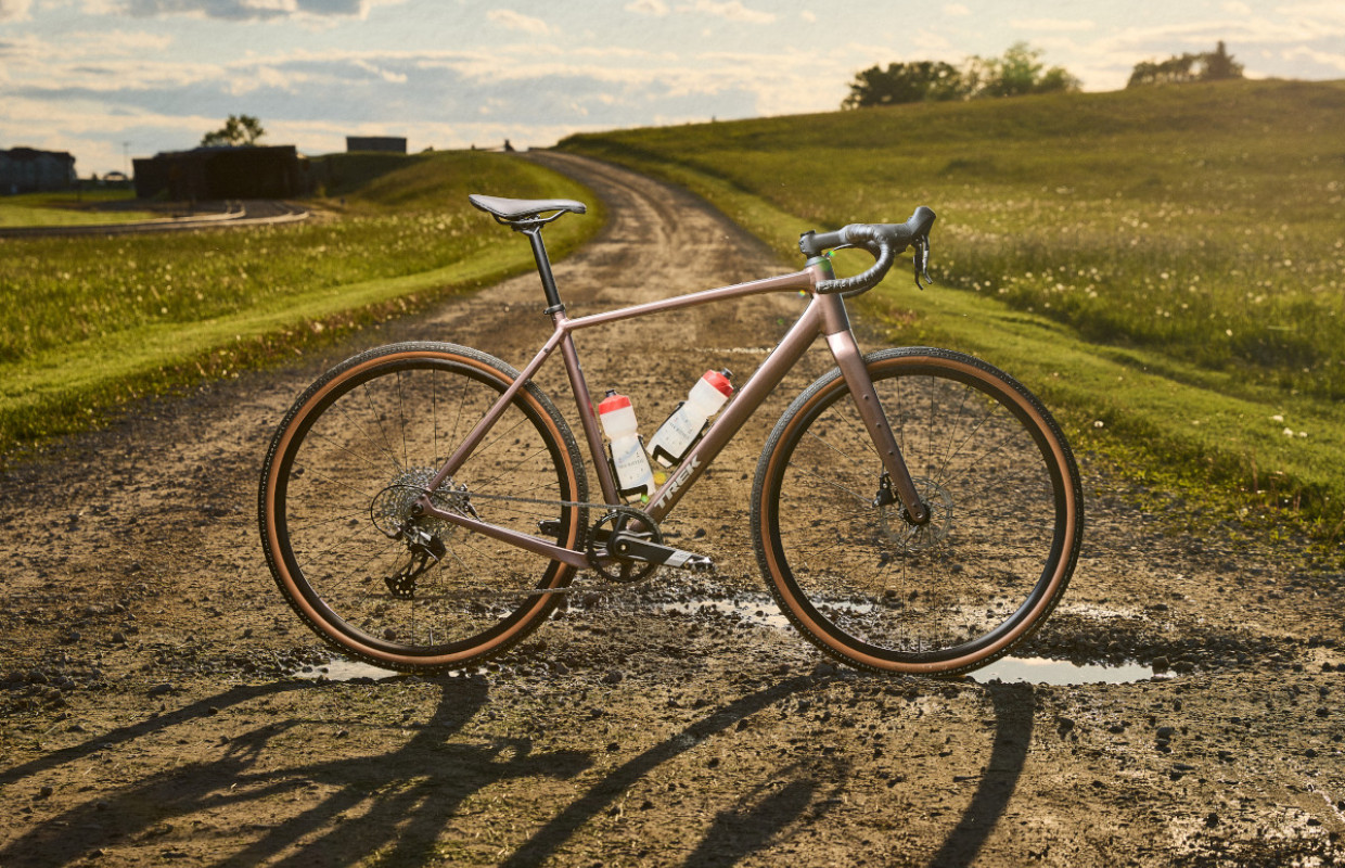 The new Trek Checkpoint ALR Gen 3 has what most people need in a gravel ...