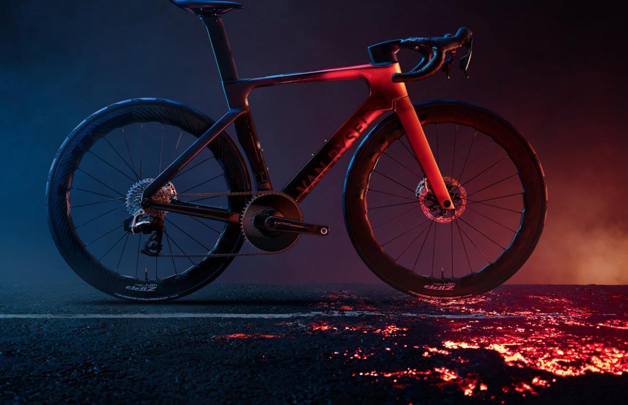 Van Rysel RCR-F Pro Inferno: a very limited edition with only 100 units