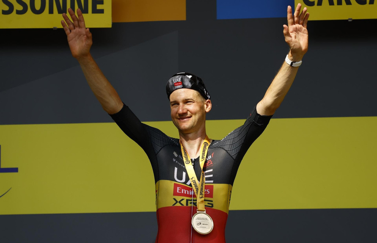 Tim Wellens engrosa la cuenta de victorias de UAE Team Emirates-XRG en ...