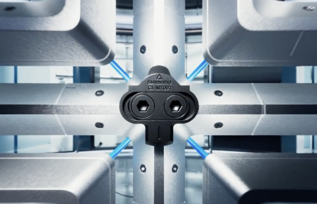 Goodbye to falls with automatic pedals? Shimano revolutionizes its SPD ...