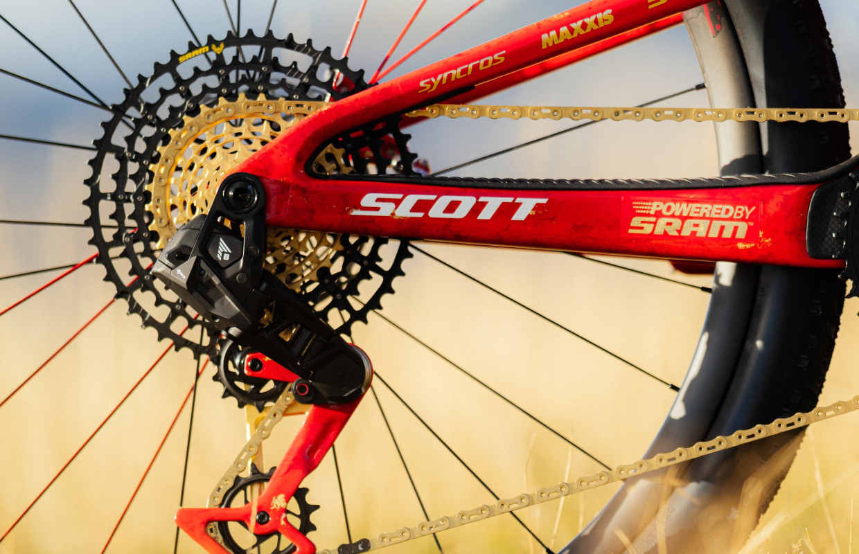 The new SRAM prototype is seen in Nino Schurter's Spark