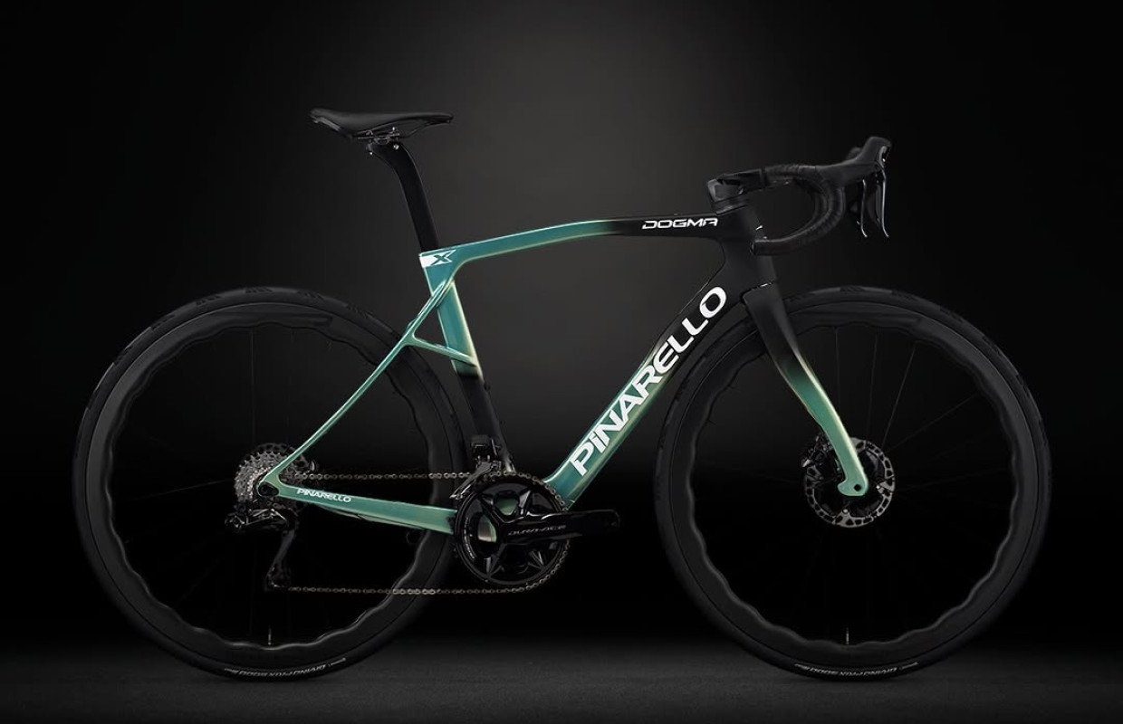 Pinarello Dogma X: tres nuevos colores para la gran fondo más avanzada ...