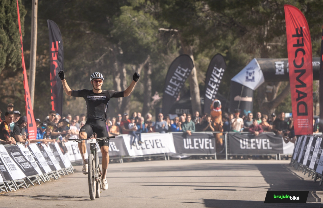 "Es un ejemplo de lo que debería ser el XCO: técnico, espectacular ...