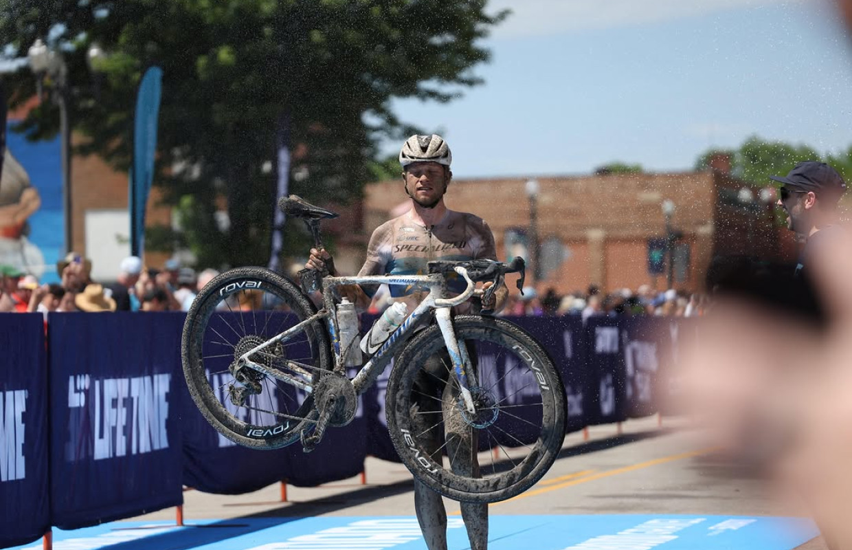 Mads Wurtz ganha e a nova Specialized Crux 5 arrasa no Unbound Gravel ...