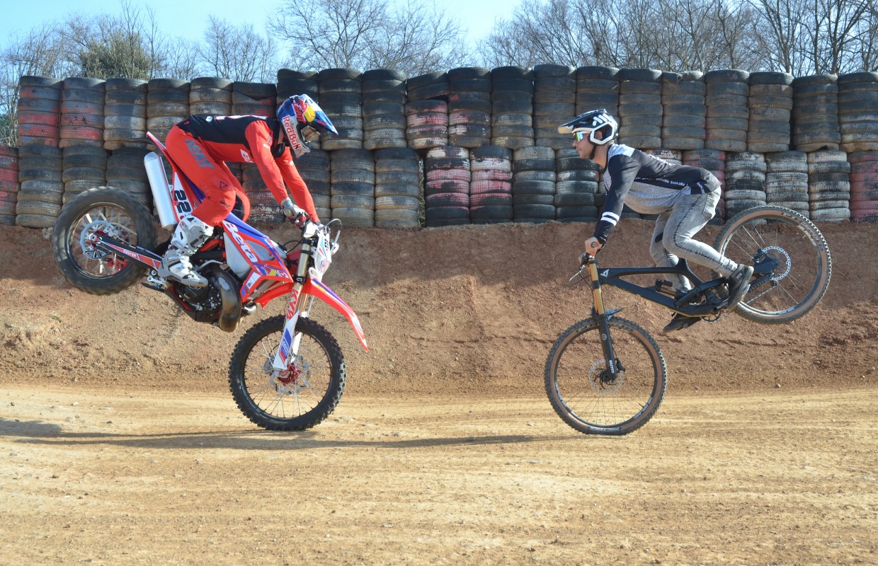 Si sabes hacer un "stoppie" puedes ganar un gran lote Galfer