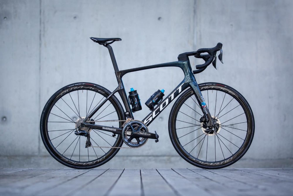 Al detalle las bicicletas y el equipamiento del equipo DSM