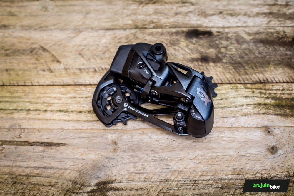New SRAM GX Eagle AXS, we test the most economical electronic MTB ...