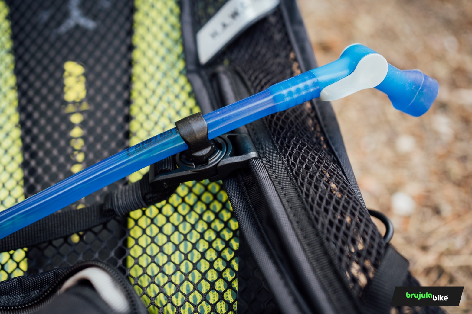 Probamos la Camelbak Hawg 20L, una mochila premium con alma de aventura