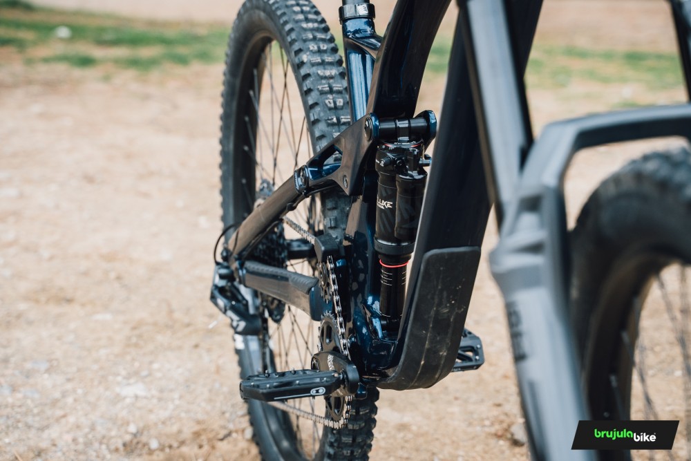 Probamos la GT Force Carbon Pro LE: una referencia en el lado más ...