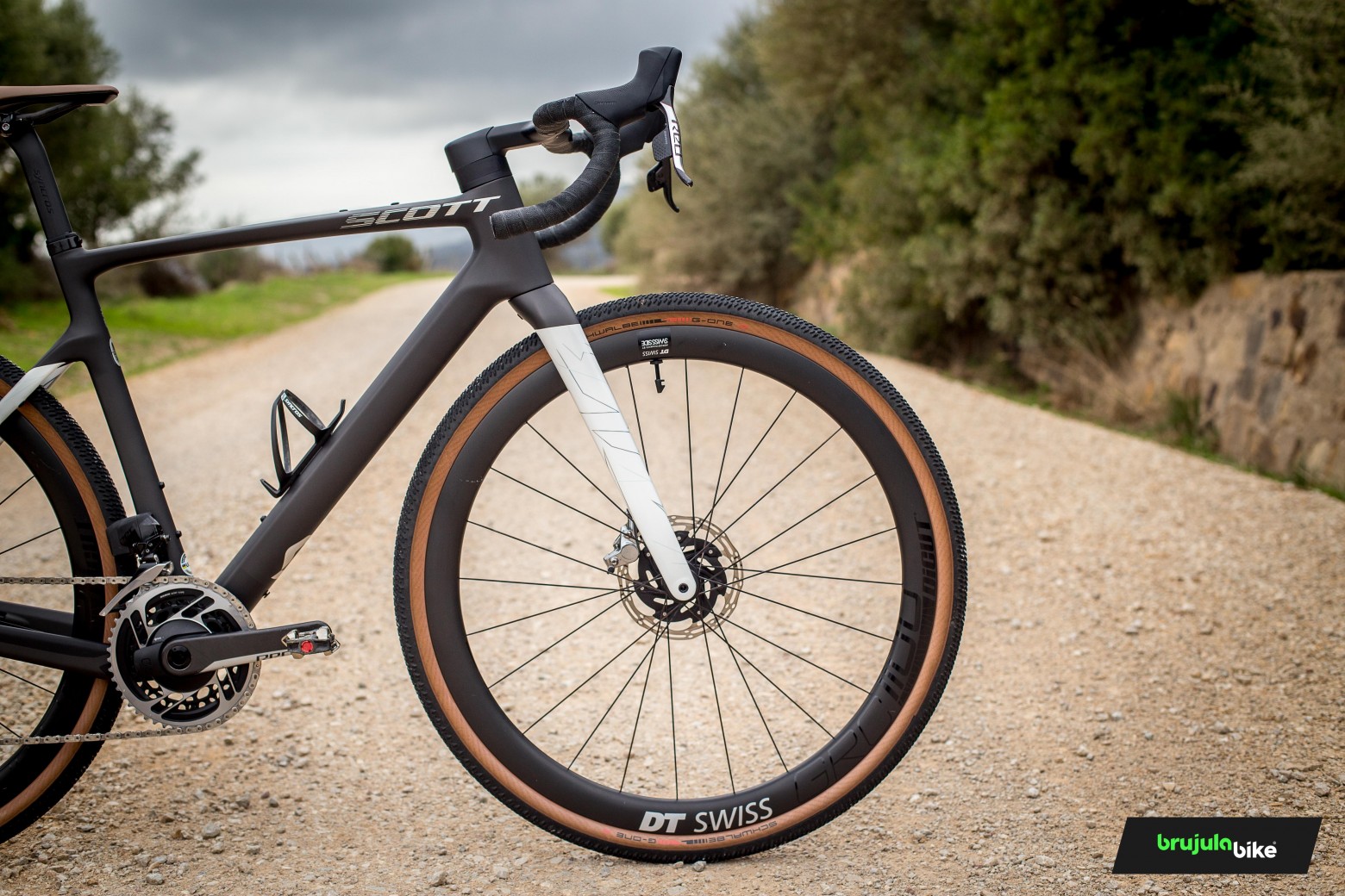 Probamos la Scott Addict Gravel Tuned: integración, velocidad y ...
