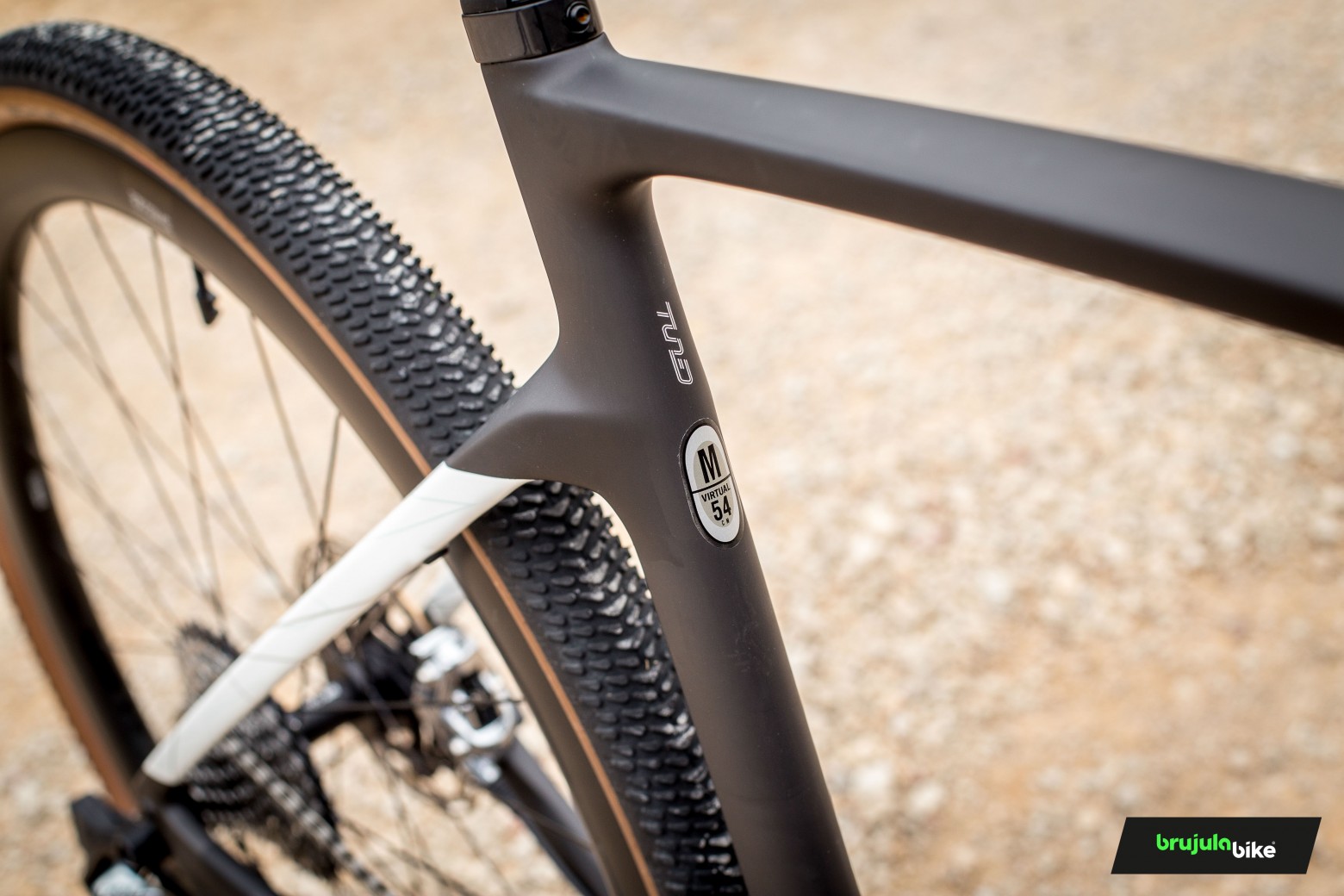 Probamos la Scott Addict Gravel Tuned: integración, velocidad y ...