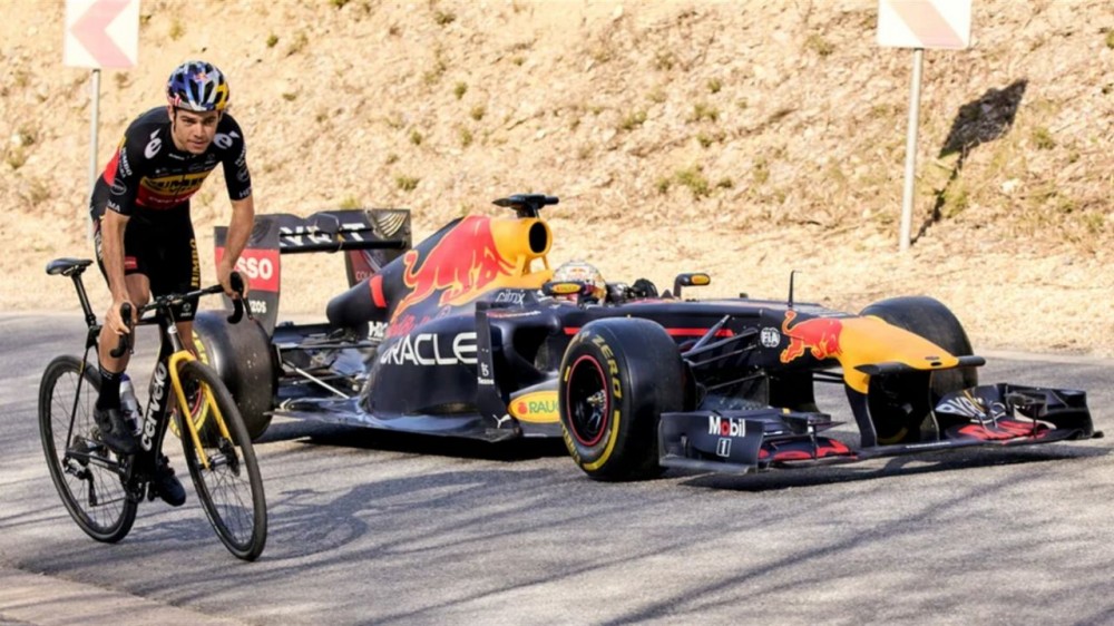 Qué bicicletas tienen los pilotos de Fórmula 1