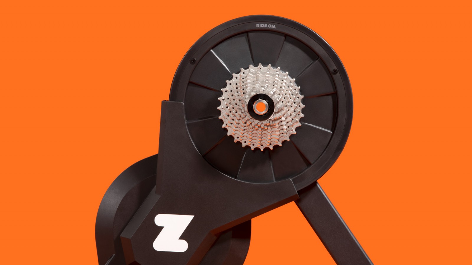 Zwift Hub, llega el rodillo inteligente de Zwift