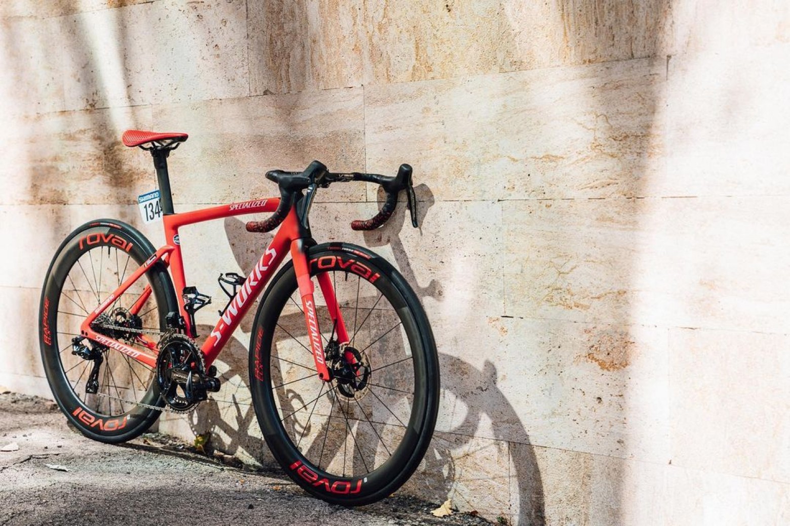 Al detalle la Specialized S-Works Tarmac SL7 con la que Evenepoel ha ...