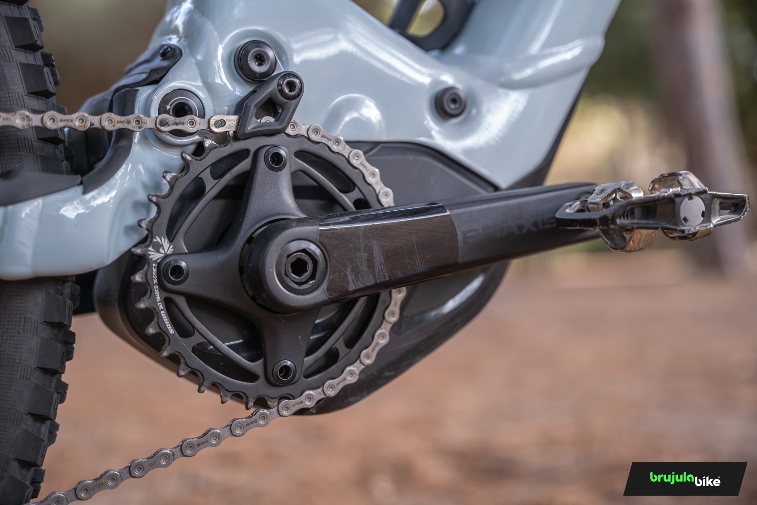 We test the Specialized Turbo Levo Alloy, the most economical of the range.