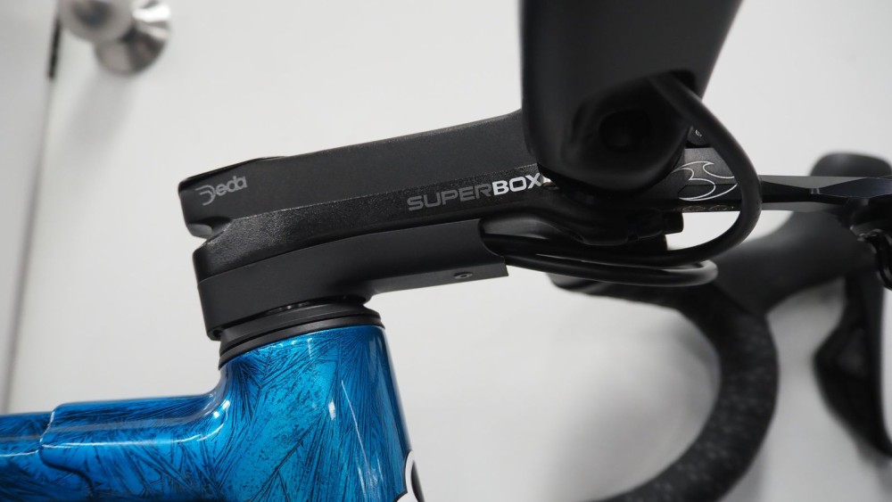 Nueva potencia Superbox DCR para cableado interno o externo