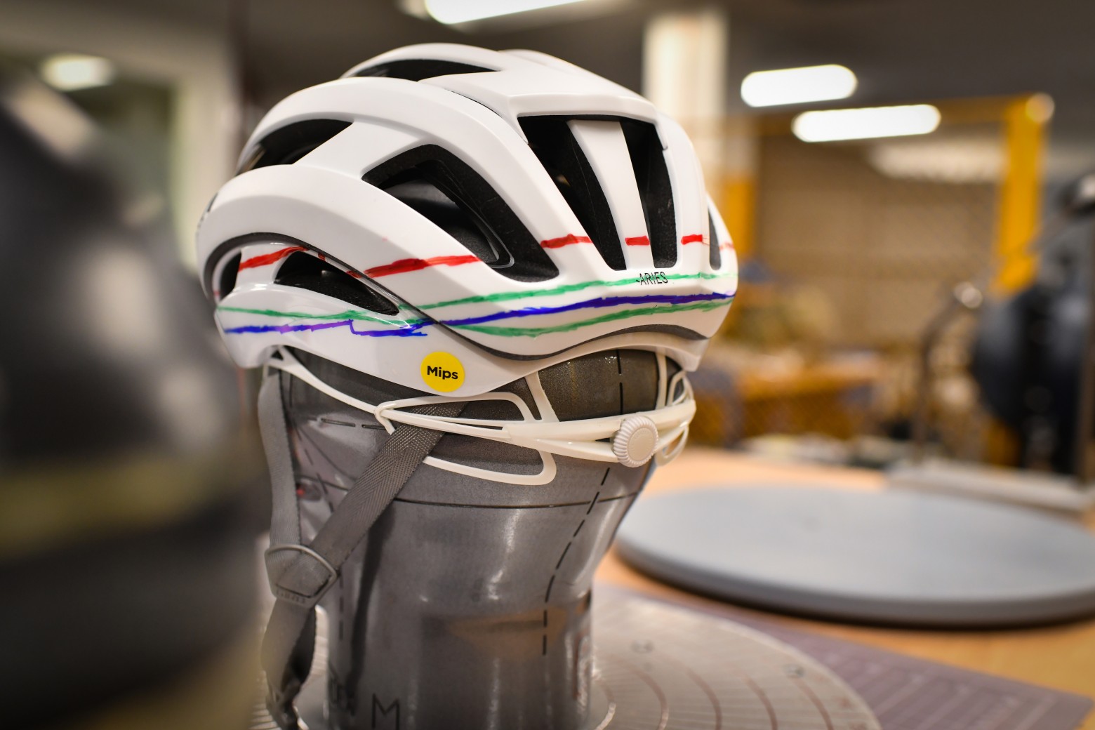 Nuevo casco Aries Spherical, la alta gama de Giro se renueva