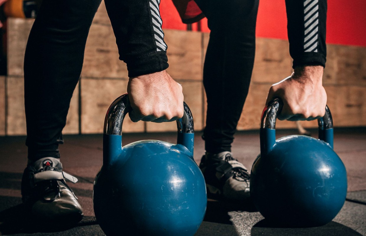 Gorilla Row, um exercício perfeito para fortalecer o core