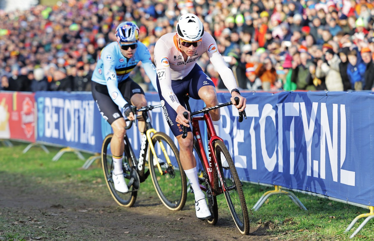 The best of the 2023 Cyclocross World Championships in a 10-minute video